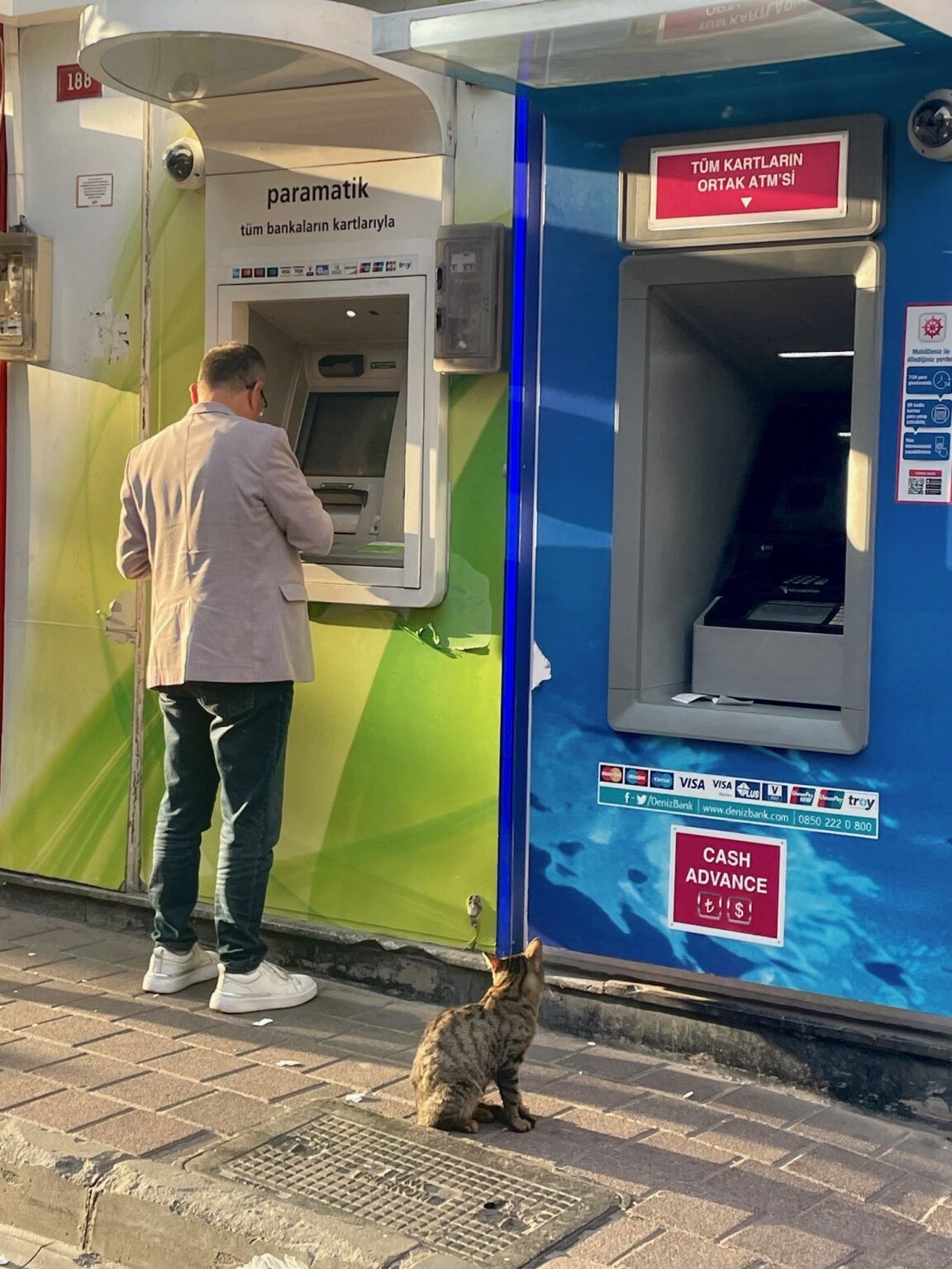 8 Reasons You Must Visit Colorful Balat In Istanbul - This Way To ...